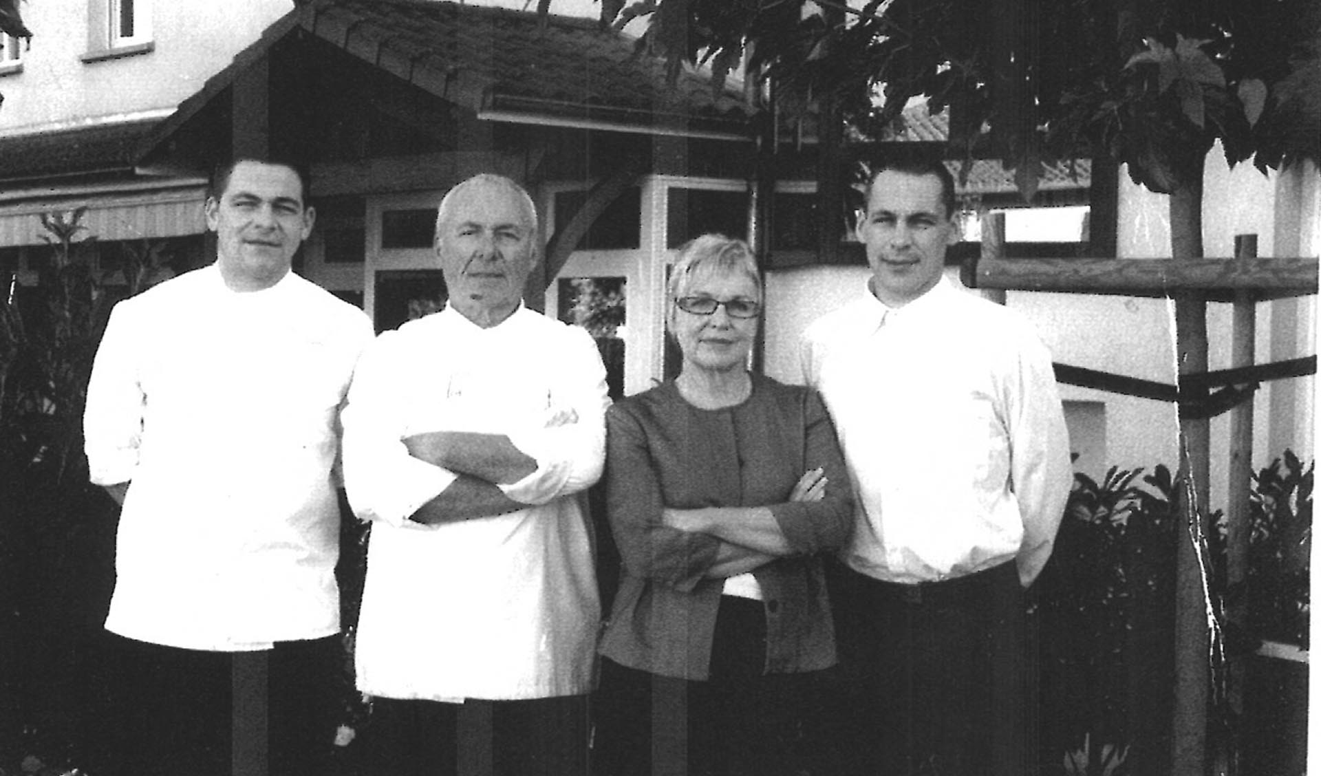 Hôtel Restaurant Le Chatard à Sarcey (Beaujolais) - Proche A89 | Une ...
